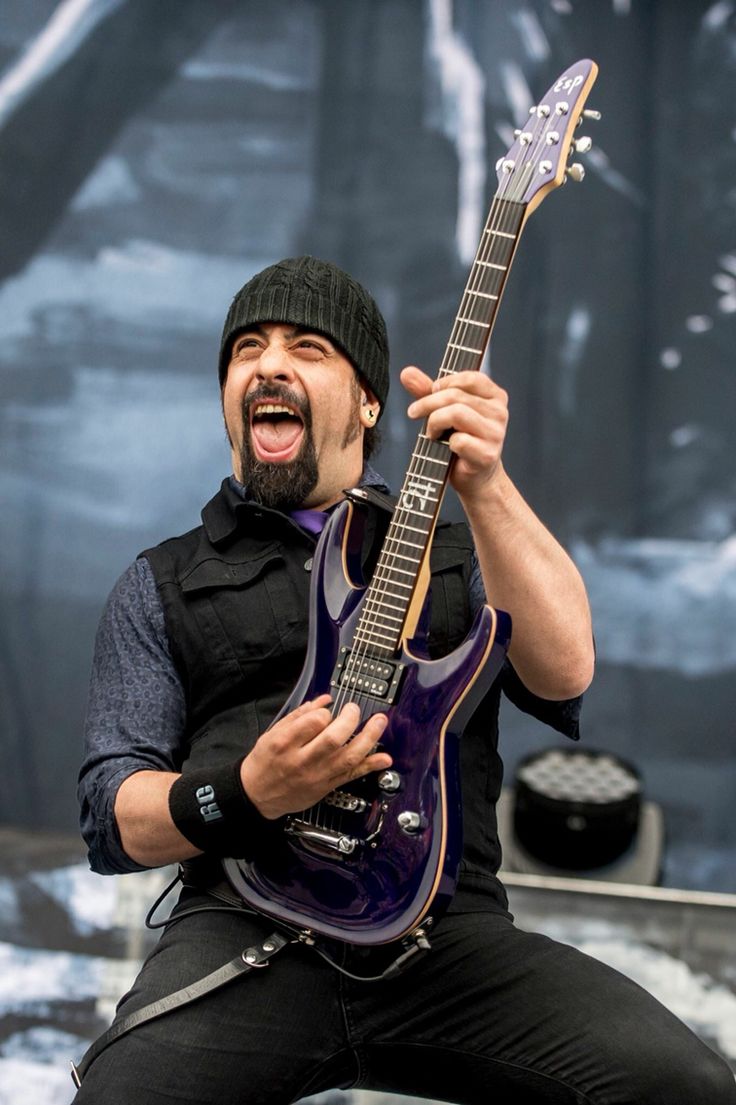Picture of Rob Caggiano