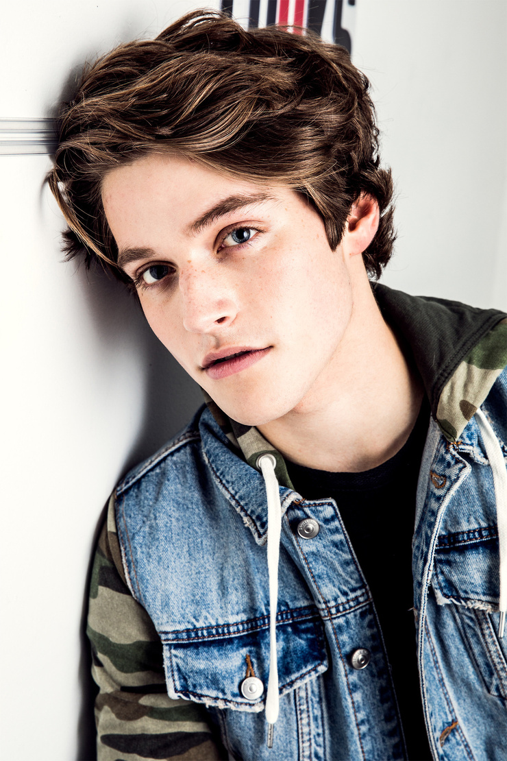 Picture of Froy Gutierrez