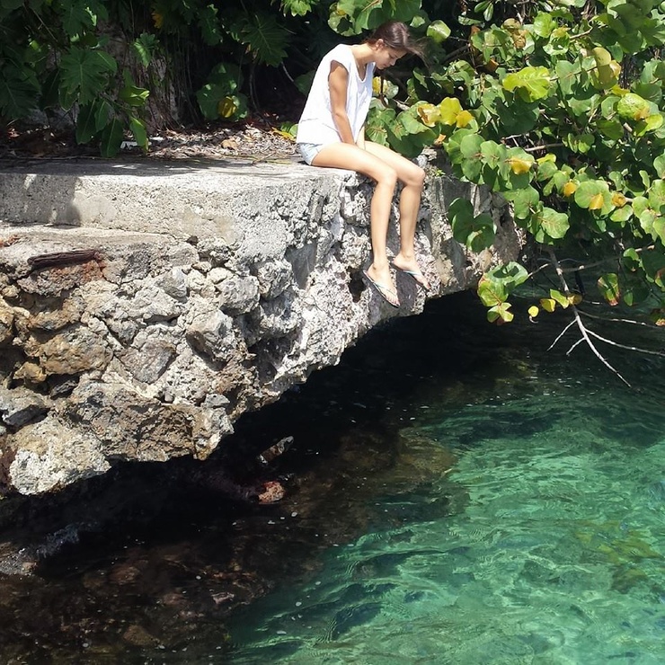 Nell Robinson picture