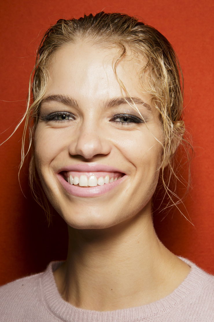 Picture of Hailey Clauson