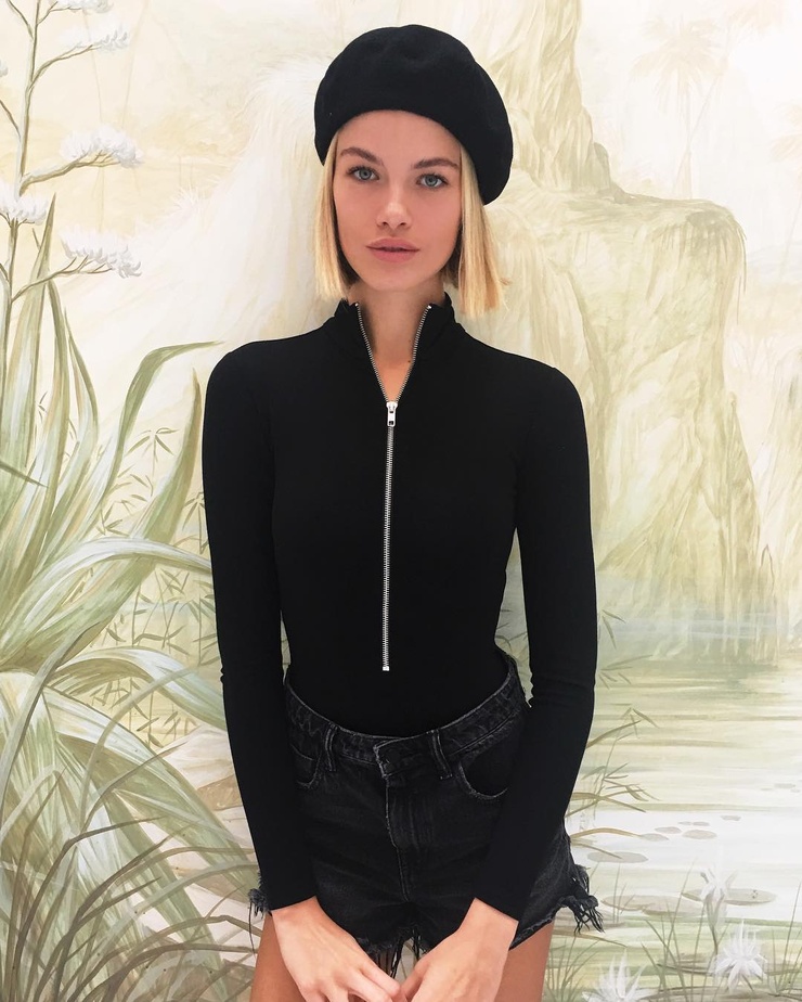 Picture of Hailey Clauson