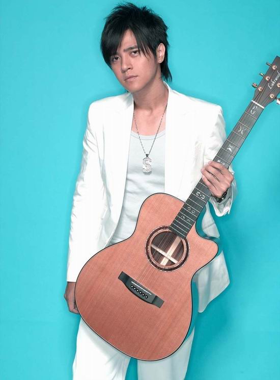 Picture of Show Luo