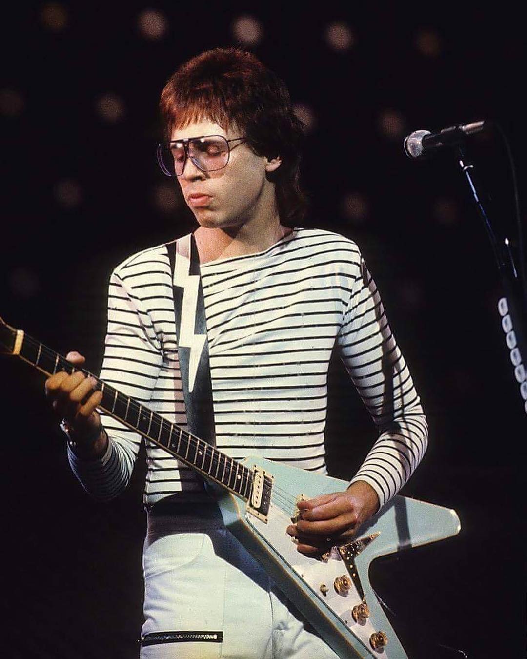 Picture of Elliot Easton