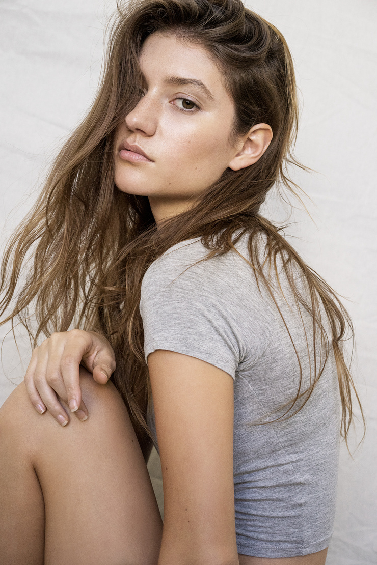 Picture of Elizabeth Elam