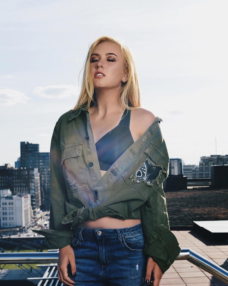Anastasia Potapova image