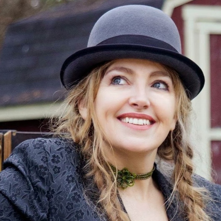 Picture of Anne McCue