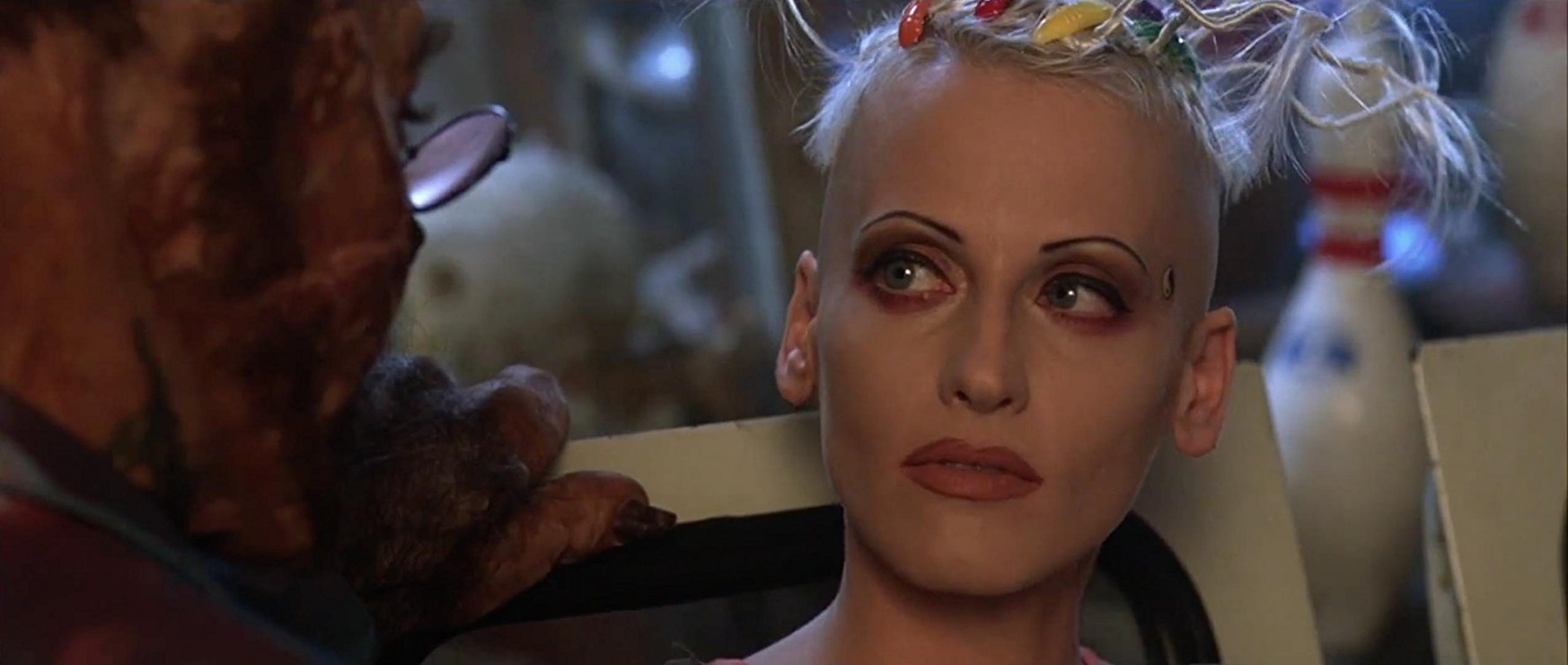 Picture of Lori Petty