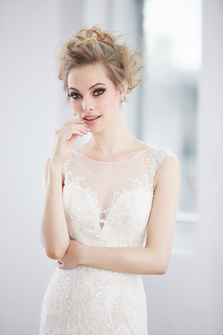 Image of Dioni Tabbers