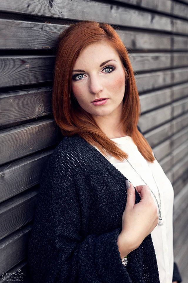 Annette Muhle image