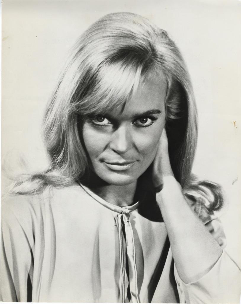 Picture of Shirley Eaton