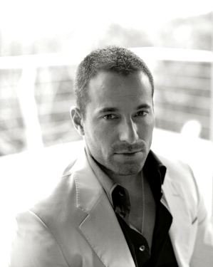 Picture of Johnny Messner