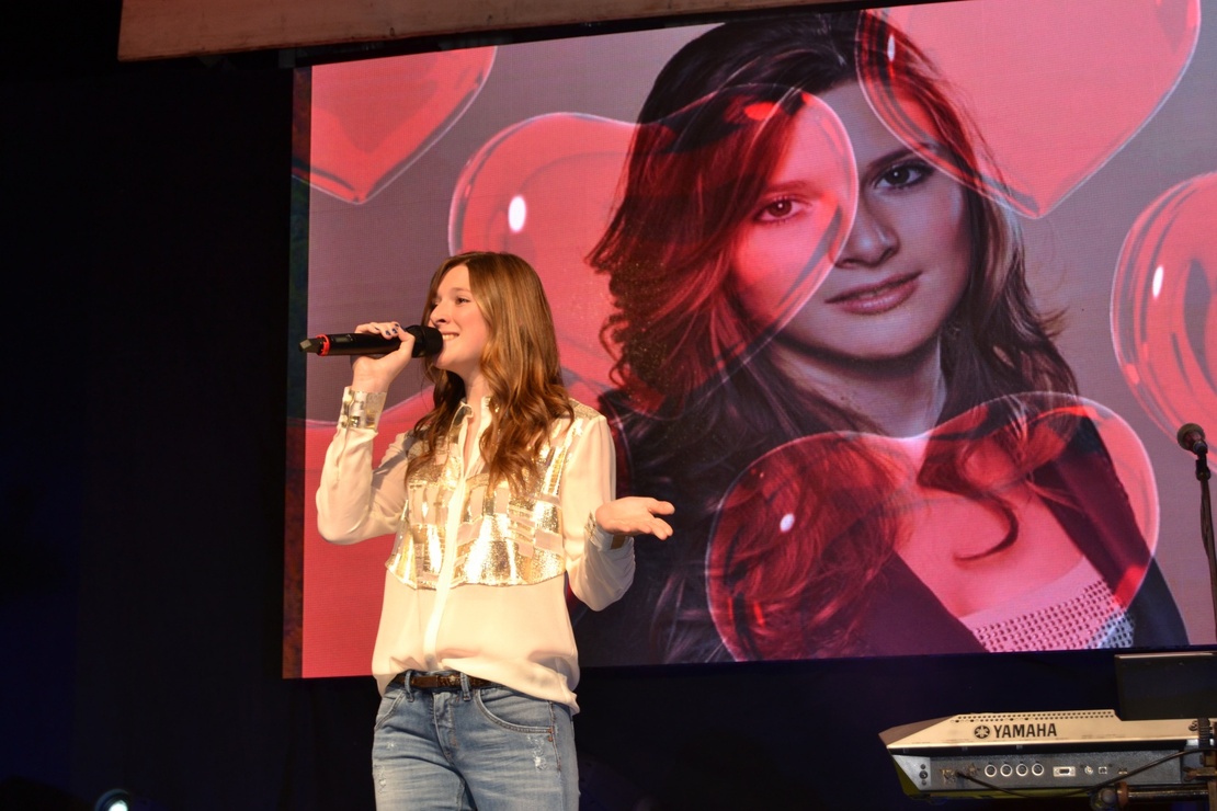 Image of Nicol Stuffer