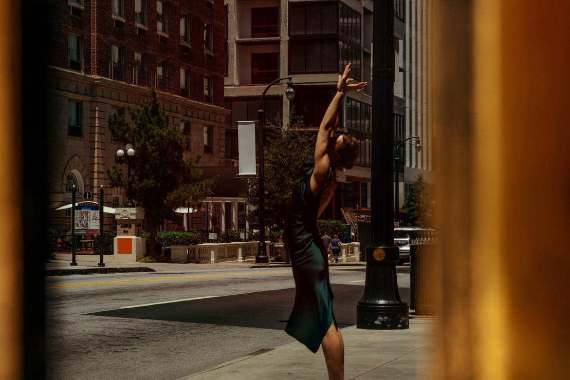 Picture of Mackenzie Davis