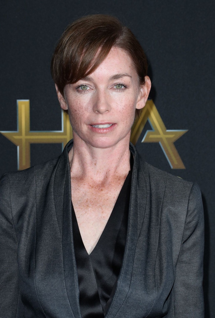 Picture of Julianne Nicholson
