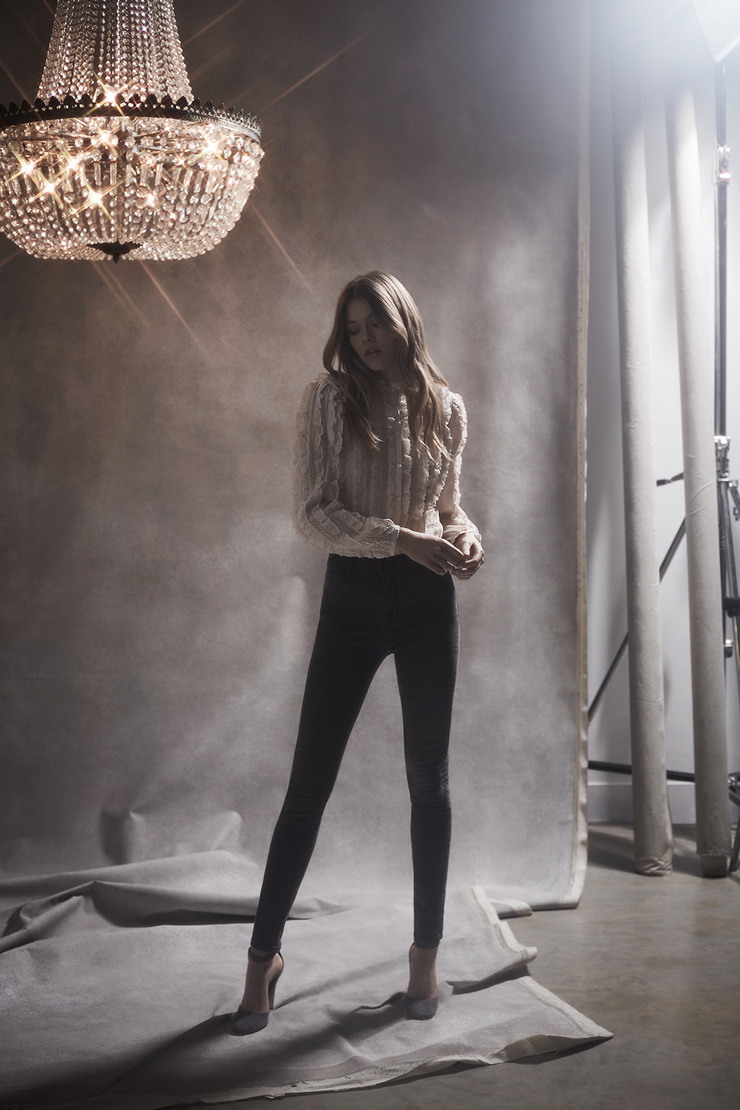 Picture of Victoria Lee