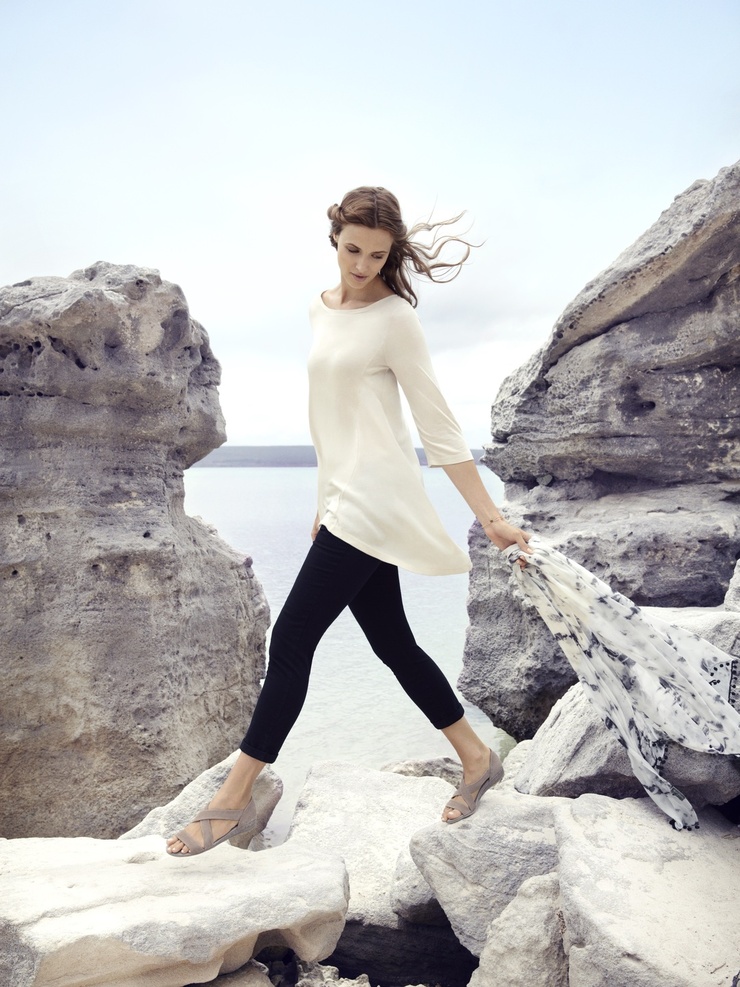 Picture of Caitlin Rose (Model)