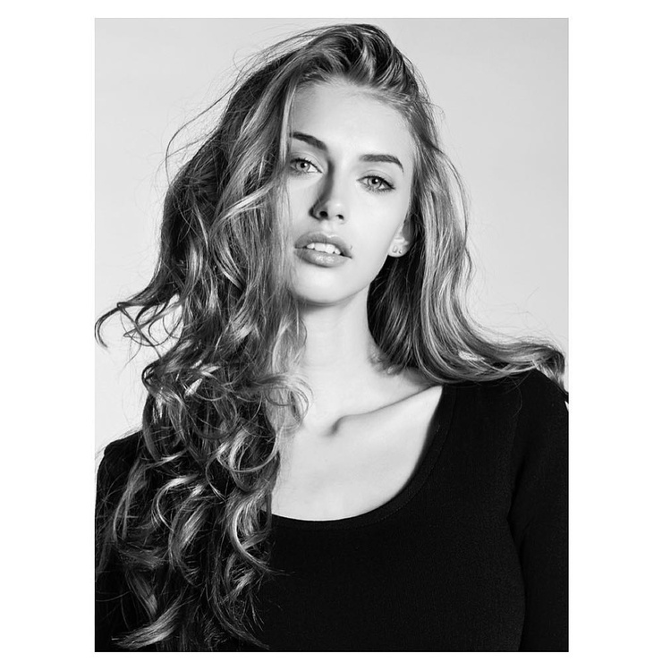 Picture of Yulia Rose