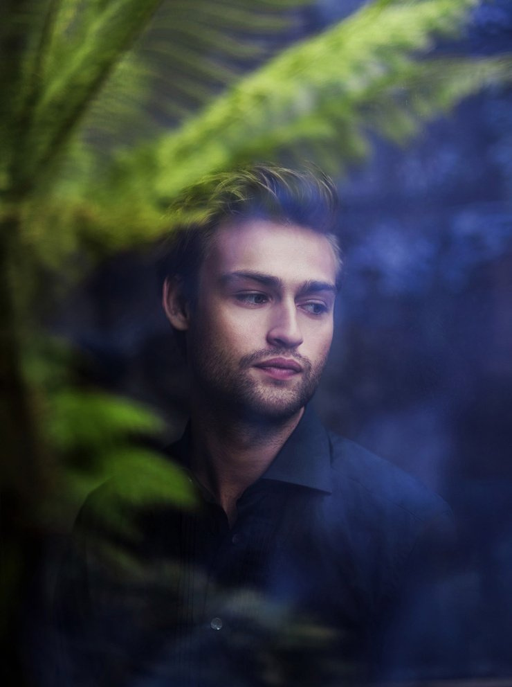 Picture of Douglas Booth