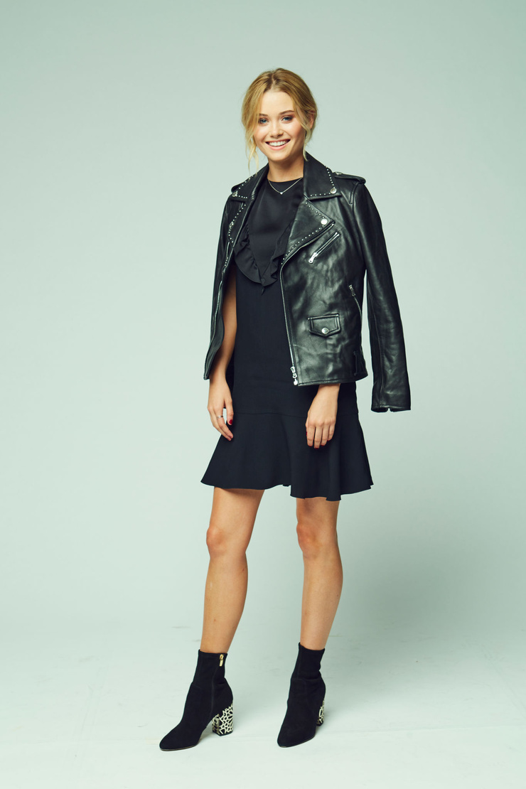 Picture of Virginia Gardner