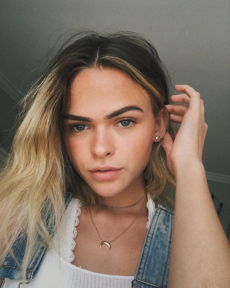 Picture of Summer McKeen