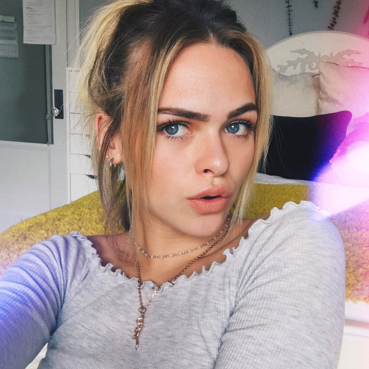 Picture of Summer McKeen