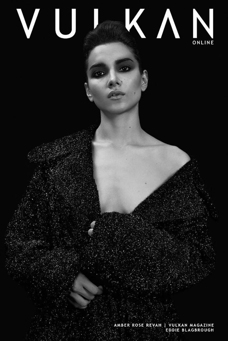 Picture of Amber Rose Revah