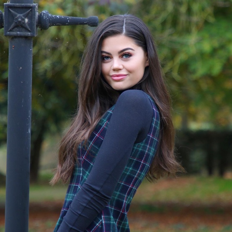 Picture of Emily Canham