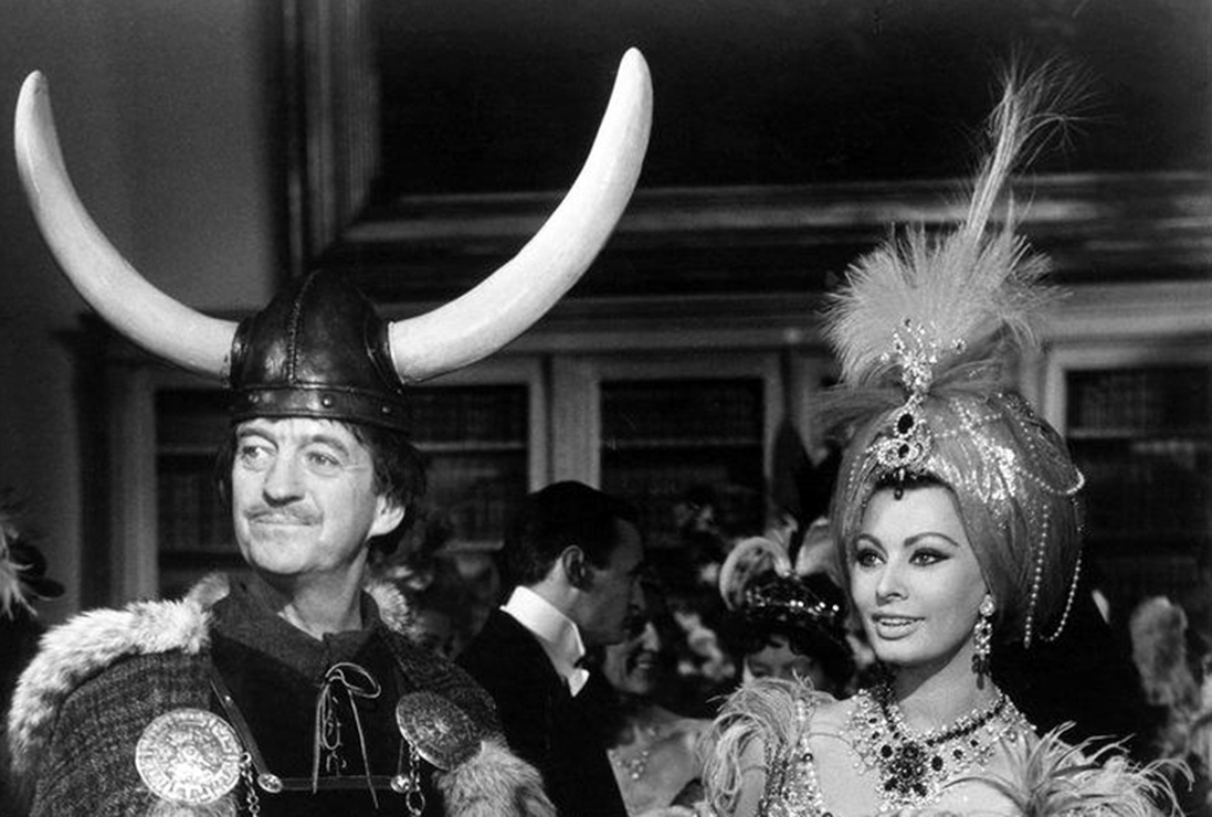 Lady L (1965)