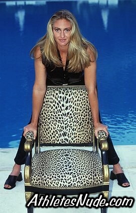 Picture of Mary Pierce