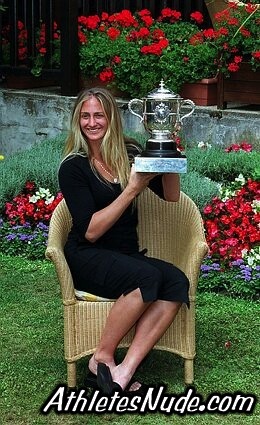 Picture of Mary Pierce