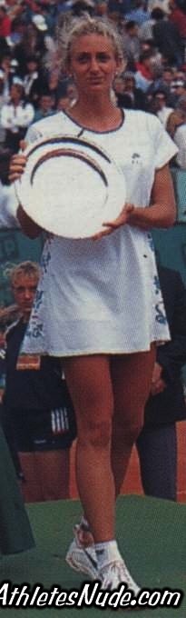 Picture of Mary Pierce