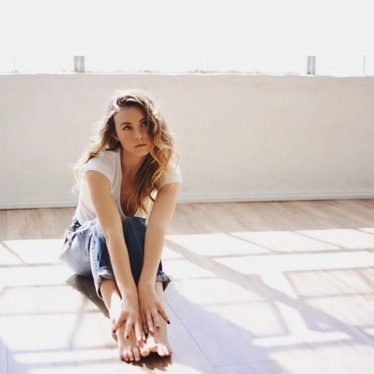 Natalie Castillo image