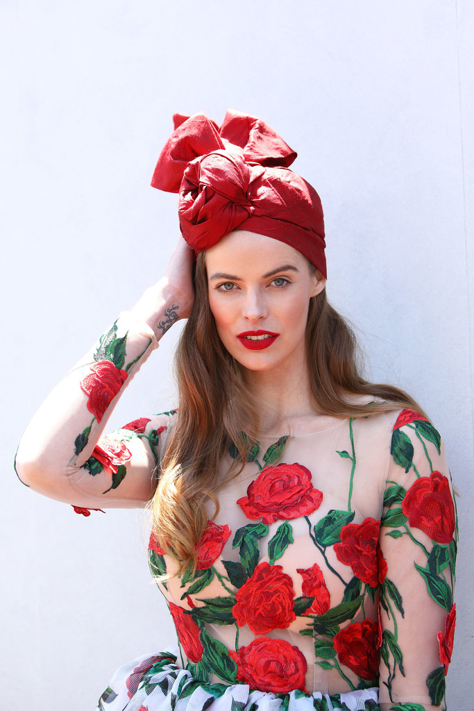 Picture of Robyn Lawley
