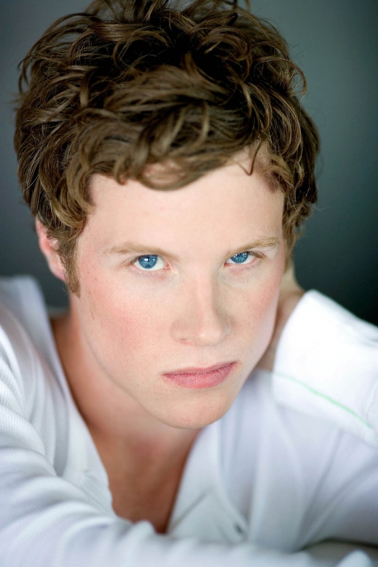 Picture of Ashton Holmes