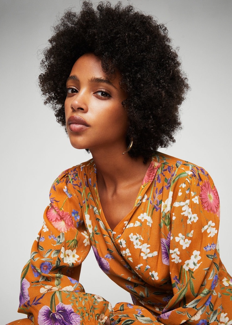 Picture of Aya Jones