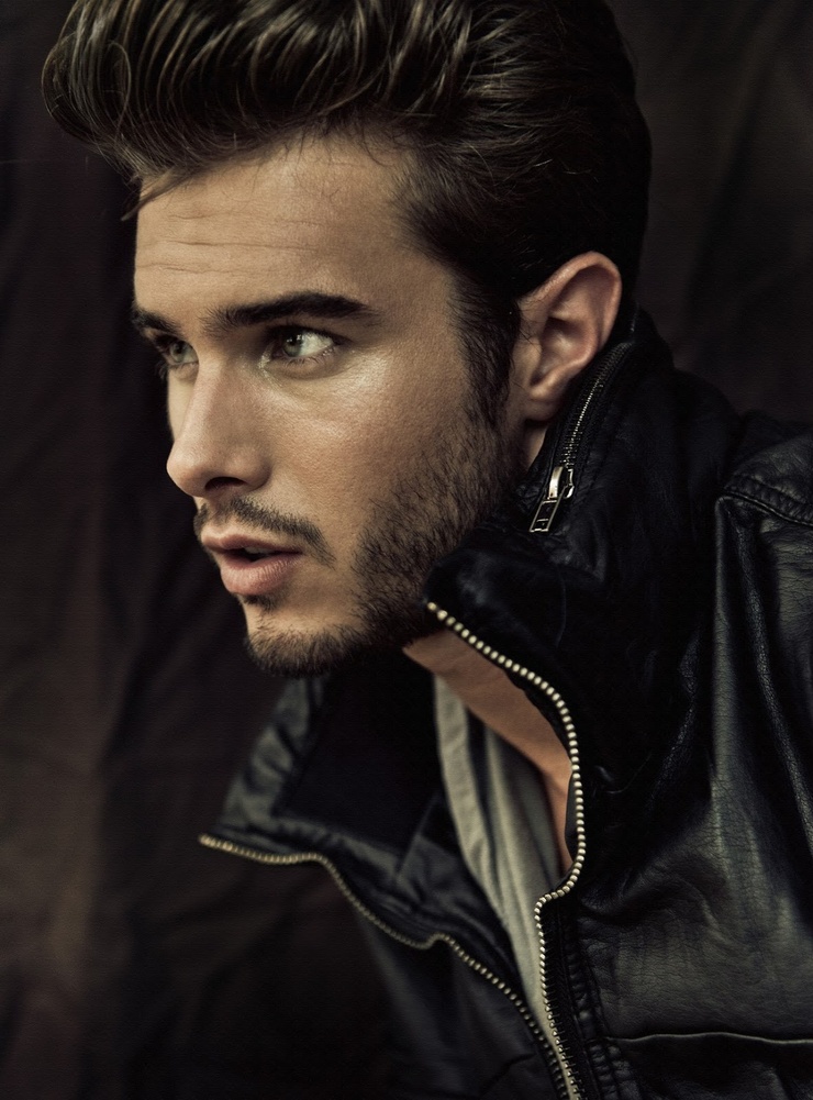 Alex Prange image