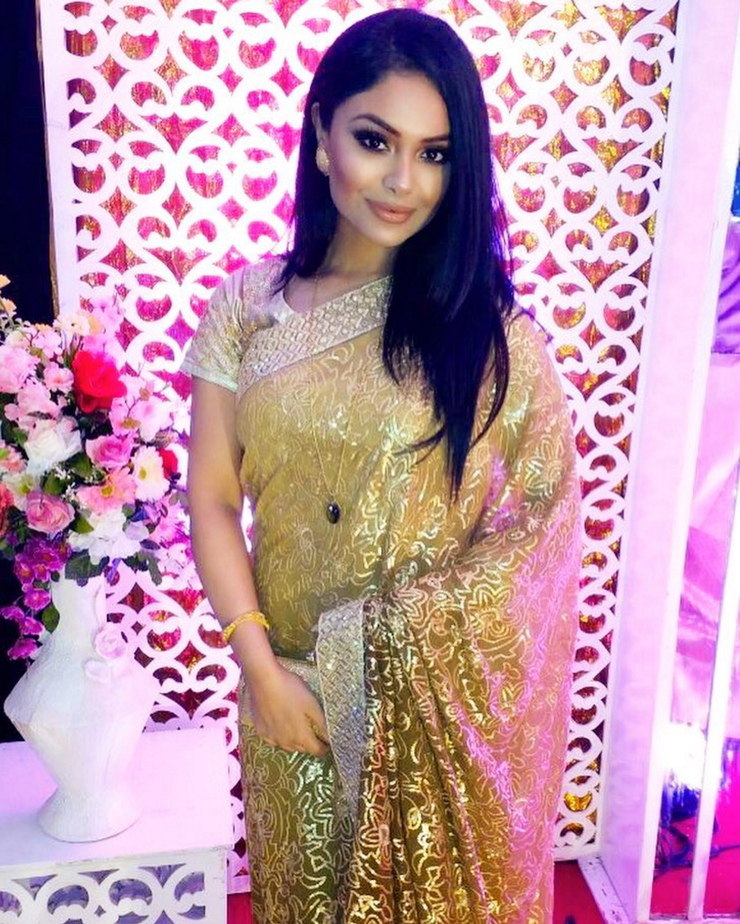 Afshan Azad picture