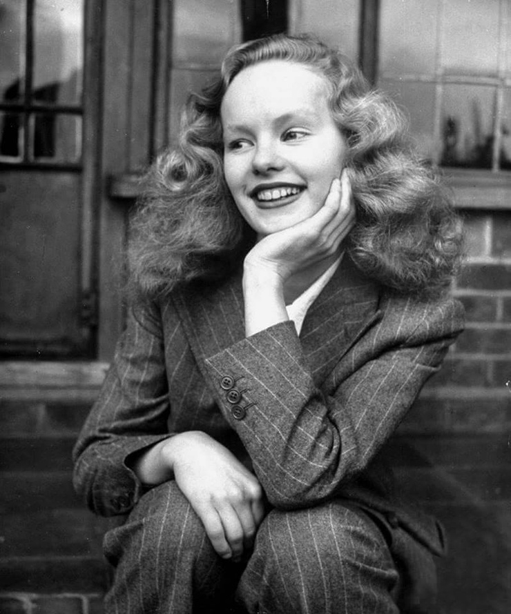 Picture of Peggy Cummins