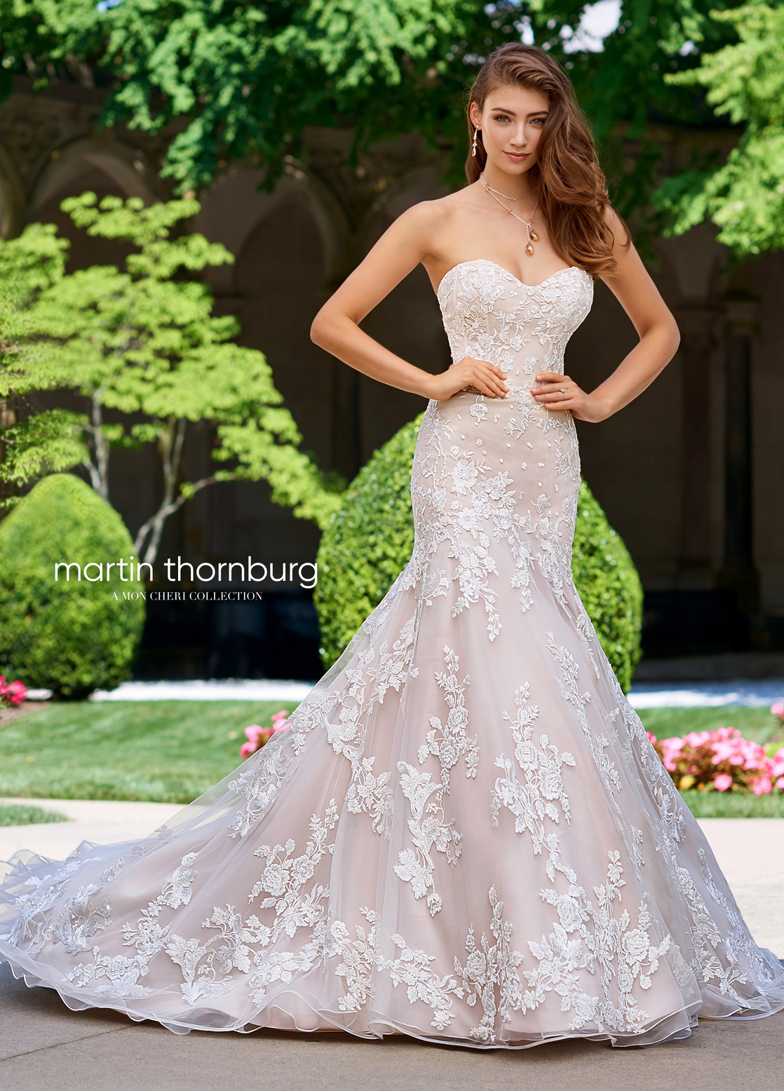 Lorena RAE image