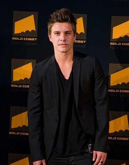 Picture of Xavier Samuel