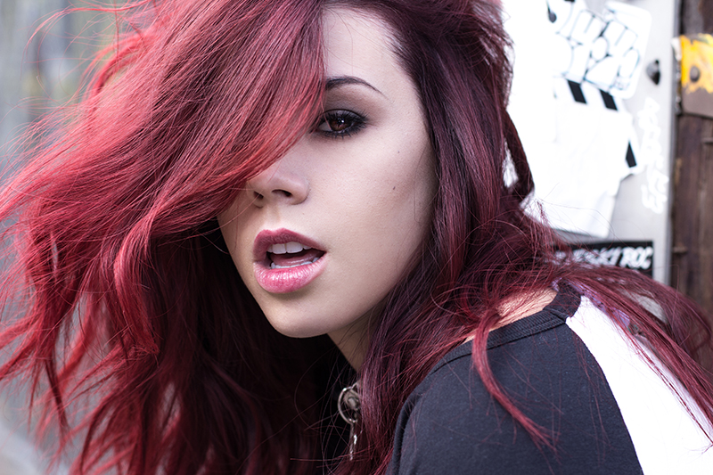 Jillian Rose Reed image