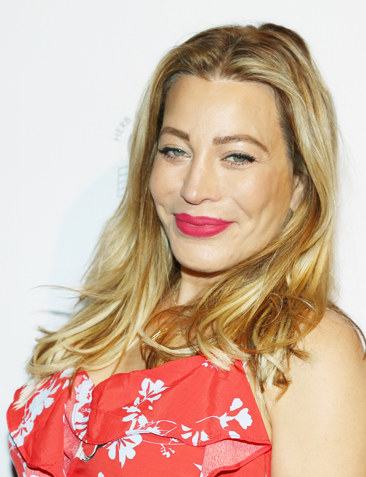 Image of Taylor Dayne