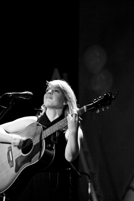 Picture of Basia Bulat