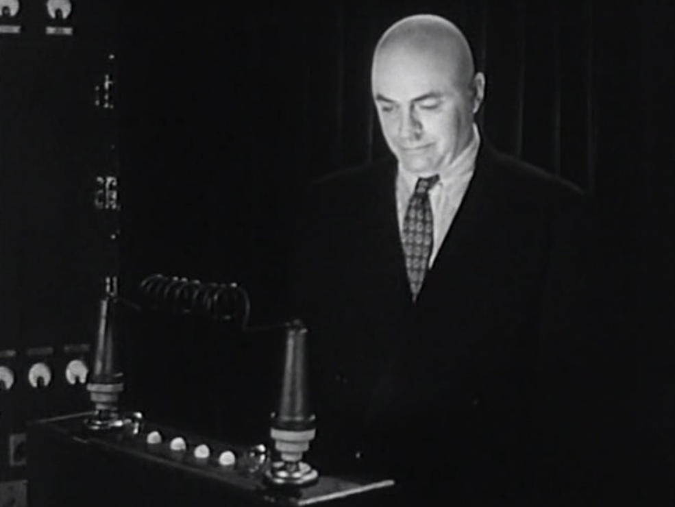 Atom Man vs. Superman (1950)