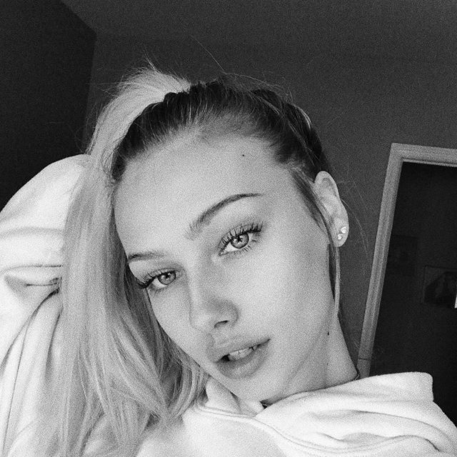 Molly O'Malia picture