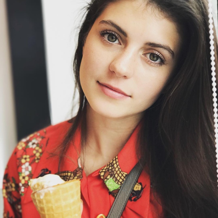 Emily Bader ~ Instagram