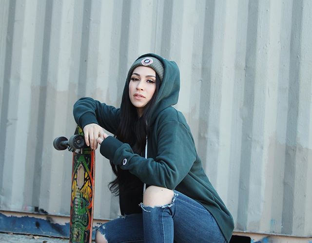 Picture of Cassie Steele