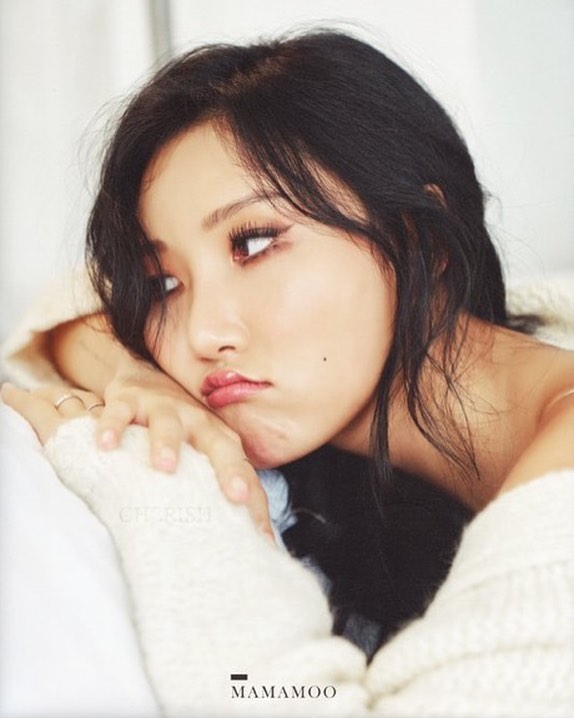 Picture of Hwasa
