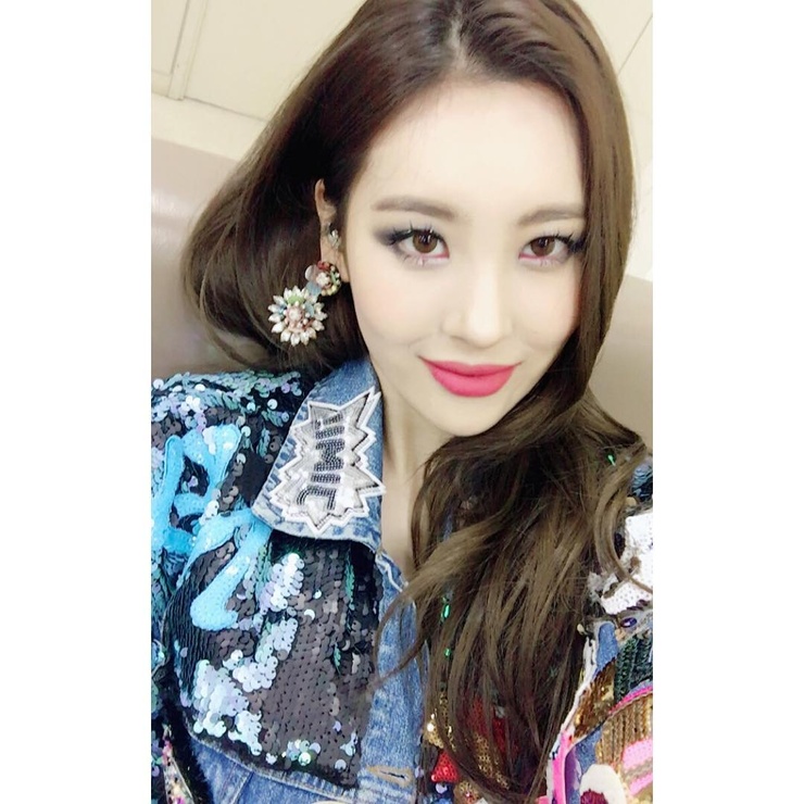 Image of Lee Sunmi