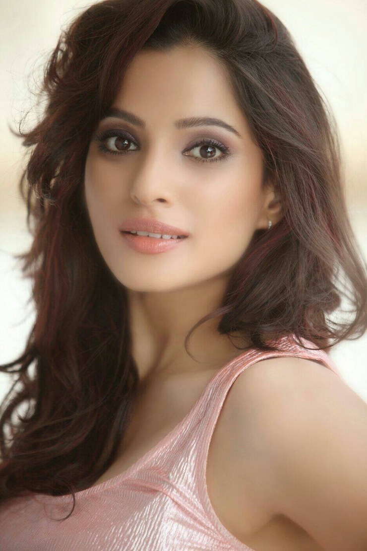 Picture of Priya Bapat